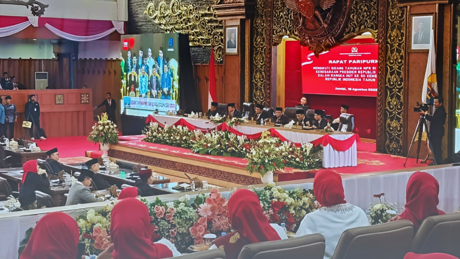 Sidang Paripurna HUT ke-80 Kemerdekaan RI, Gubernur Jambi Al Haris ...